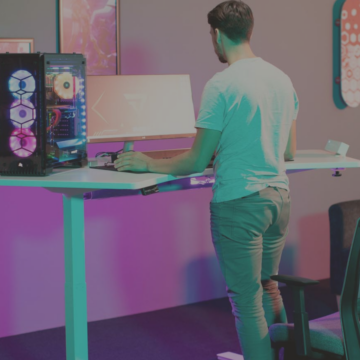 Fix Your Gaming Experience: Standing Desks for Gamers – Level Up Desks