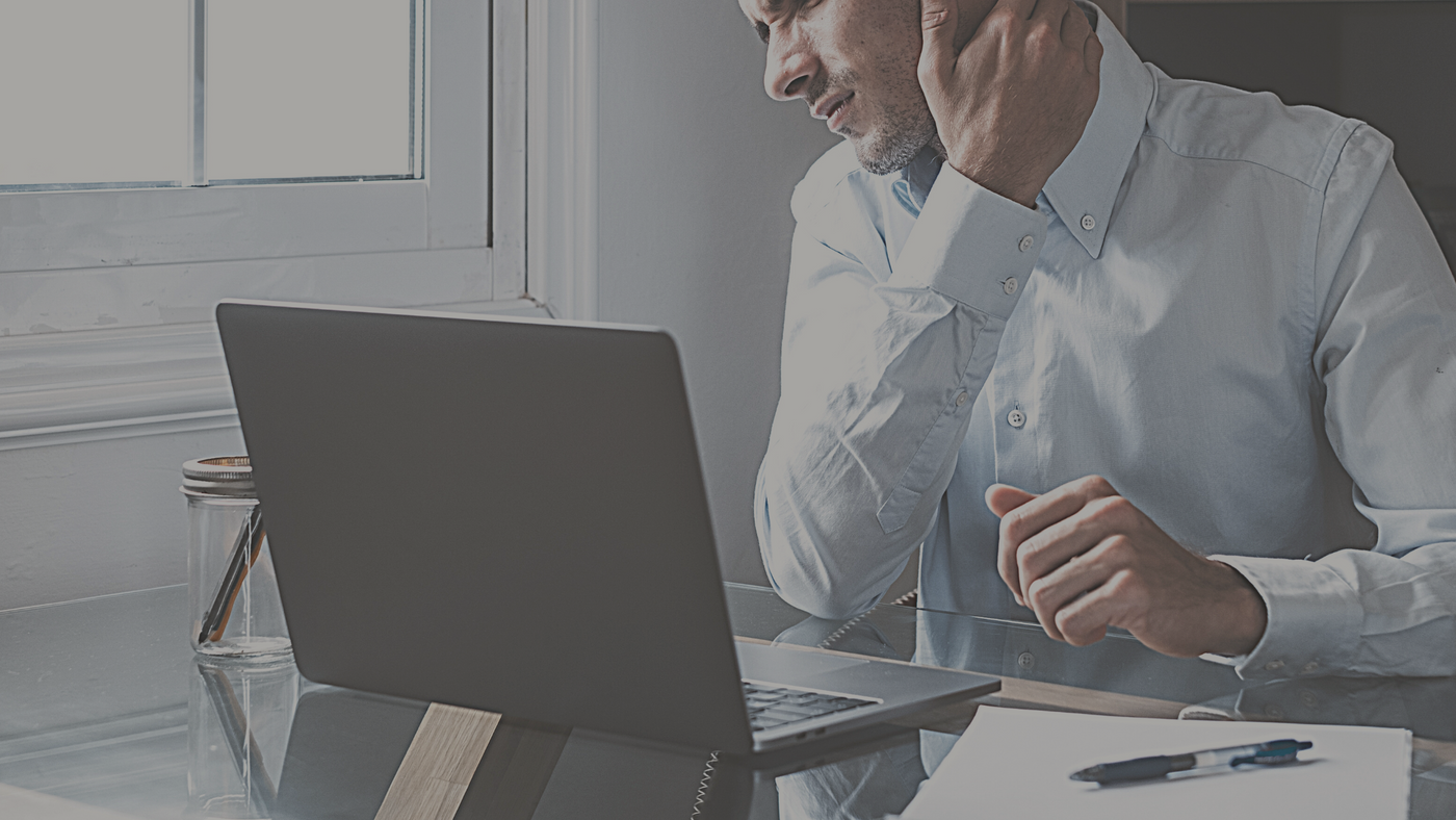 Desks Don't Have to Suck: How to Choose an Ergonomic Desk for Comfort – Level Up Desks